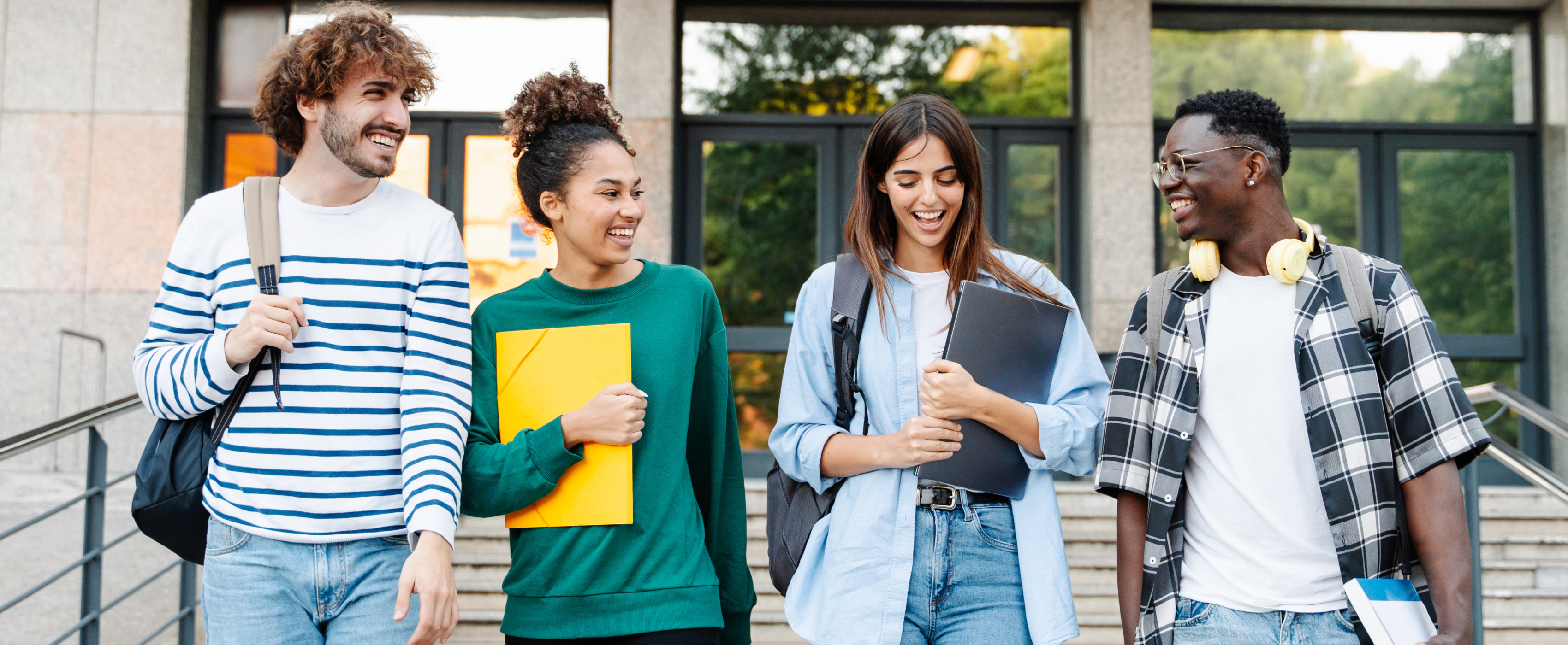 Custom HubSpot API Surpasses Enrollment Goal forLMEG | Case Study